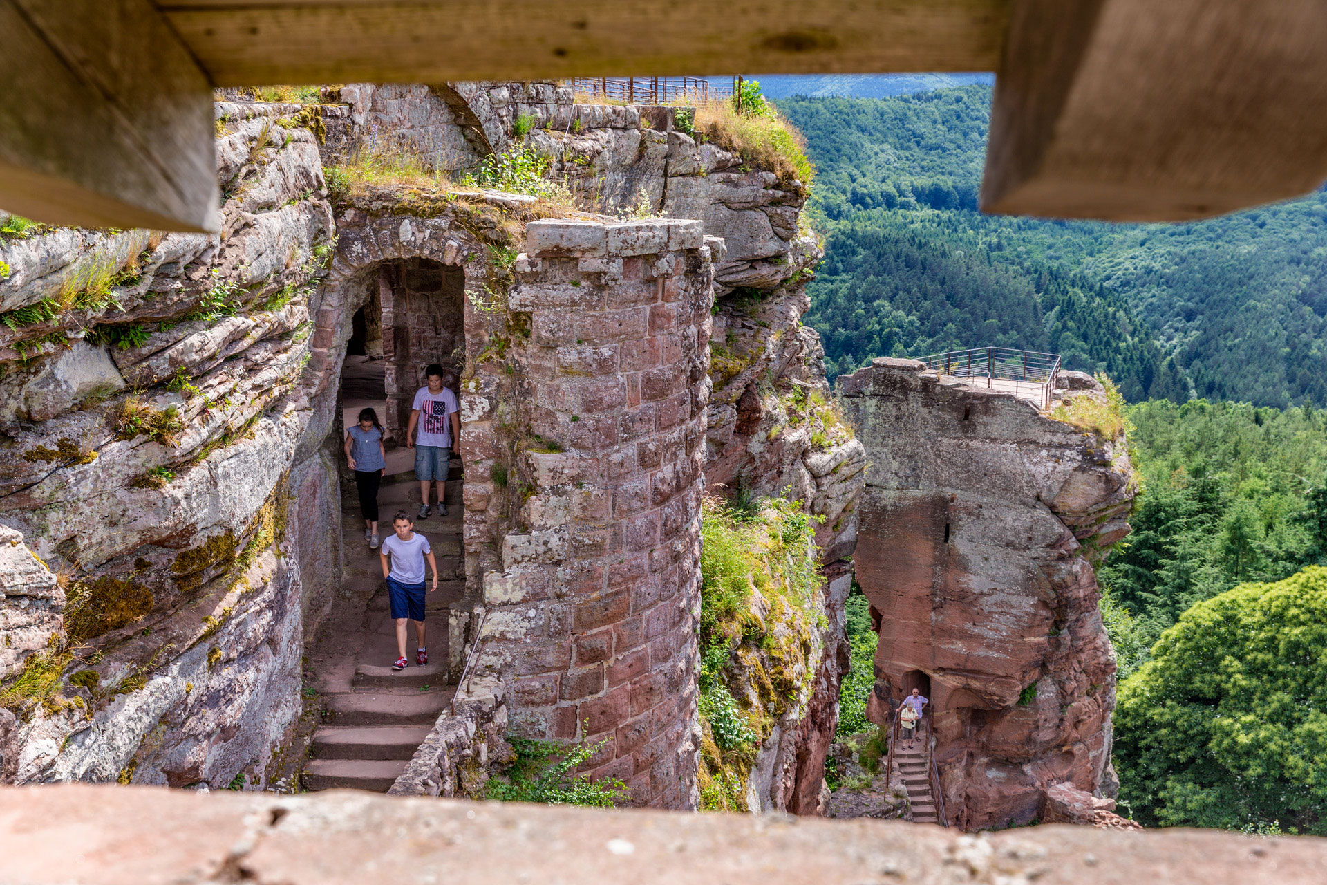 - Château de Fleckenstein